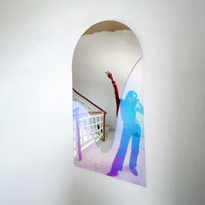 Liquid Arch Reflector Reflector Mirror Full Body Wavy Acrylic Mirror ...