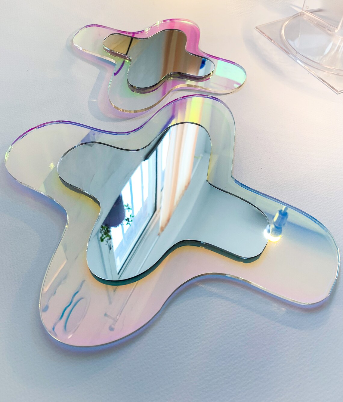 Cross Reflector Set - Set of 2 Mirrors - Wavy Acrylic Mirror Wiggly ...