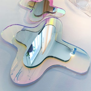 Cross Reflector Set - Set of 2 Mirrors - Wavy Acrylic Mirror Wiggly ...