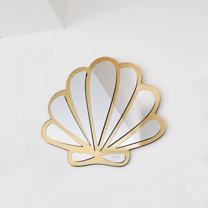 Seashell Gold and Silver Mirror - Clam Sea Shell Wavy Acrylic Color ...