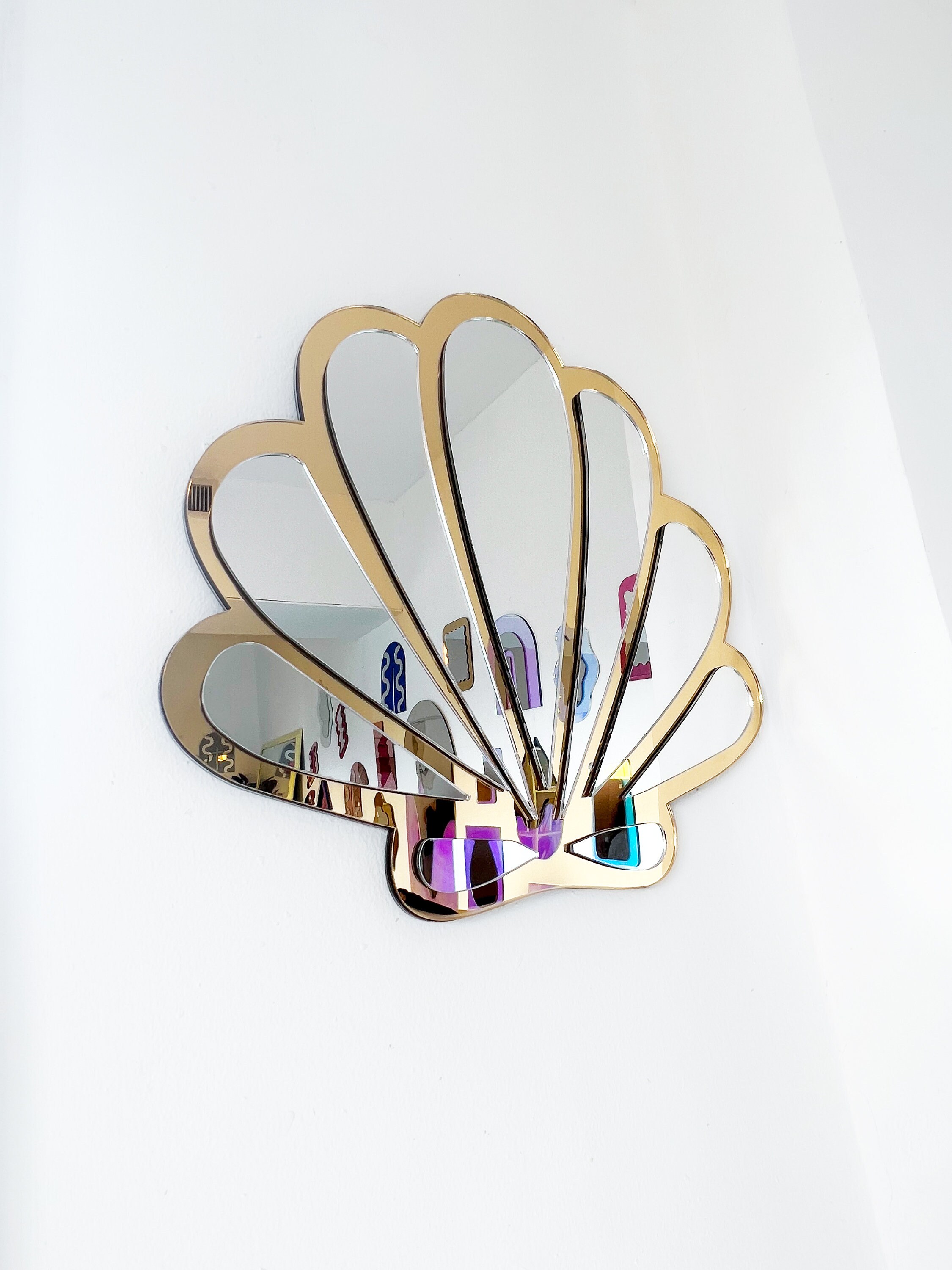 Seashell Gold and Silver Mirror - Clam Sea Shell Wavy Acrylic Color ...