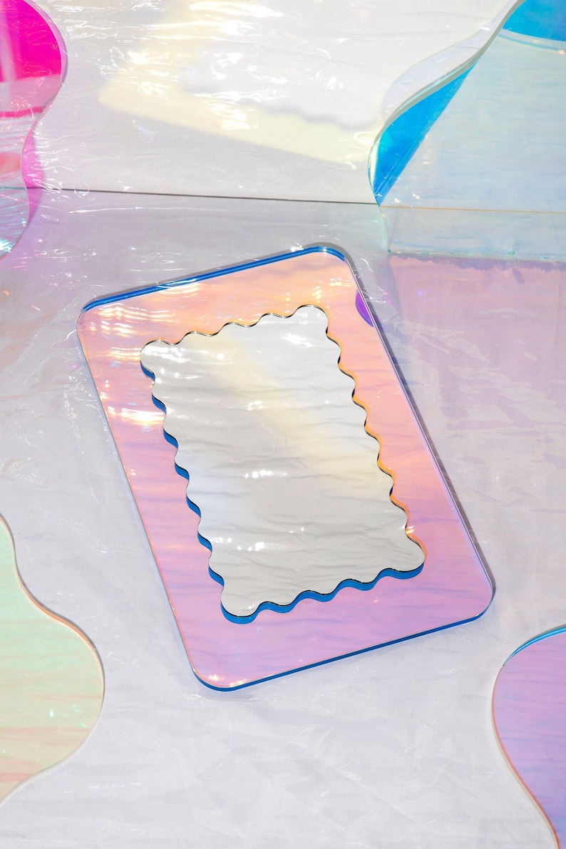 Wavy Reflector Mirror Wavy Acrylic Mirror Wiggly Mirror - Etsy