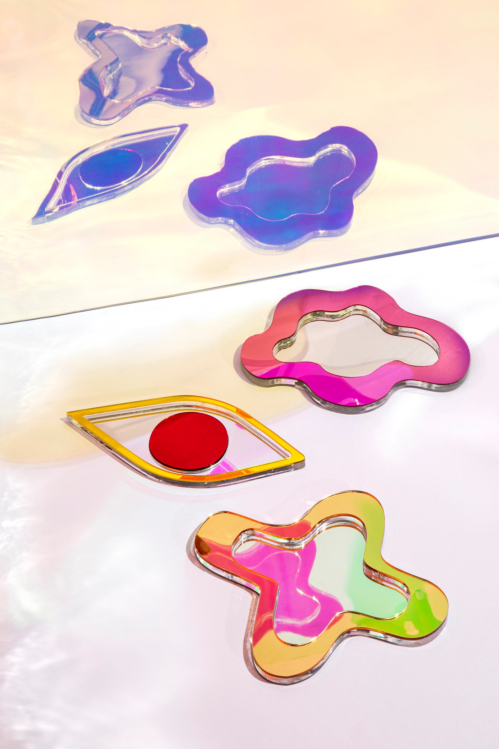 Wiggly Tray in Pink - Pink Mirror Tray, Centerpiece Plate Home Decore ...