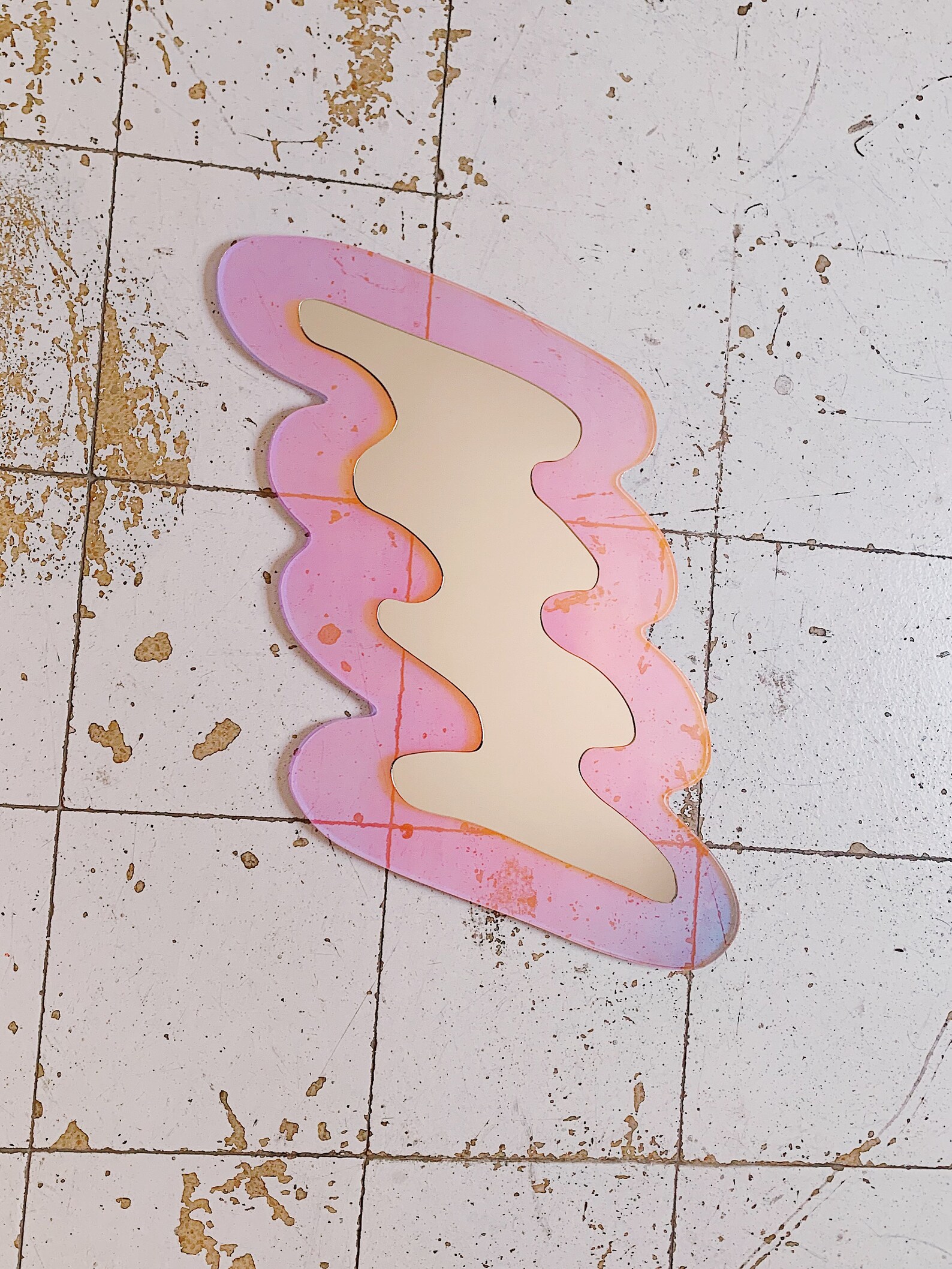 Squiggle Reflector - Wavy Acrylic Mirror Wiggly Mirror Amorphic Mirror ...