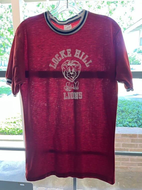 1970s Locke Hill Lions School Mascot T Shirt Gym USA … - Gem