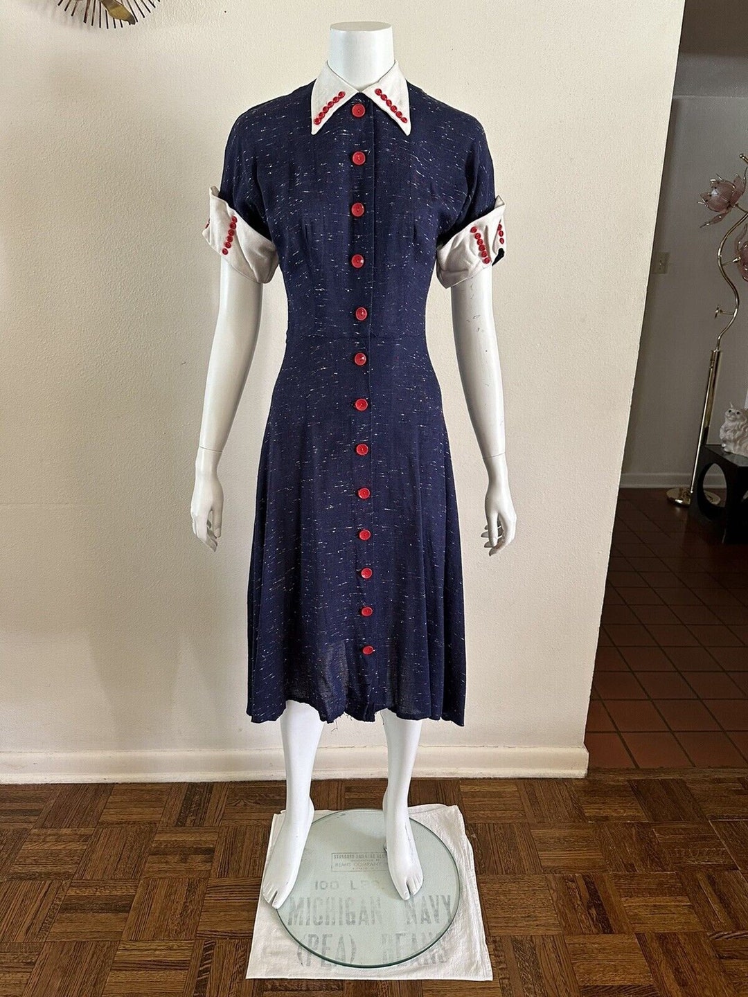1950s Mode O'day Styled in California Button Dress Dagger Collar Fleck ...