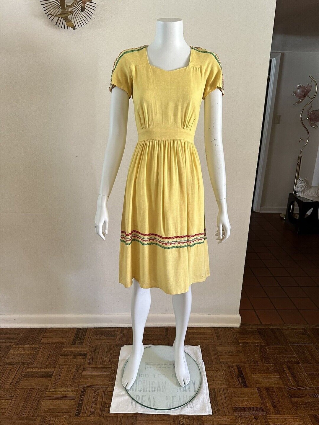 1940s Lemon Yellow Back Button Day Dress Sundress Patio Western WWII 40s Sweetheart 40s Farm ...