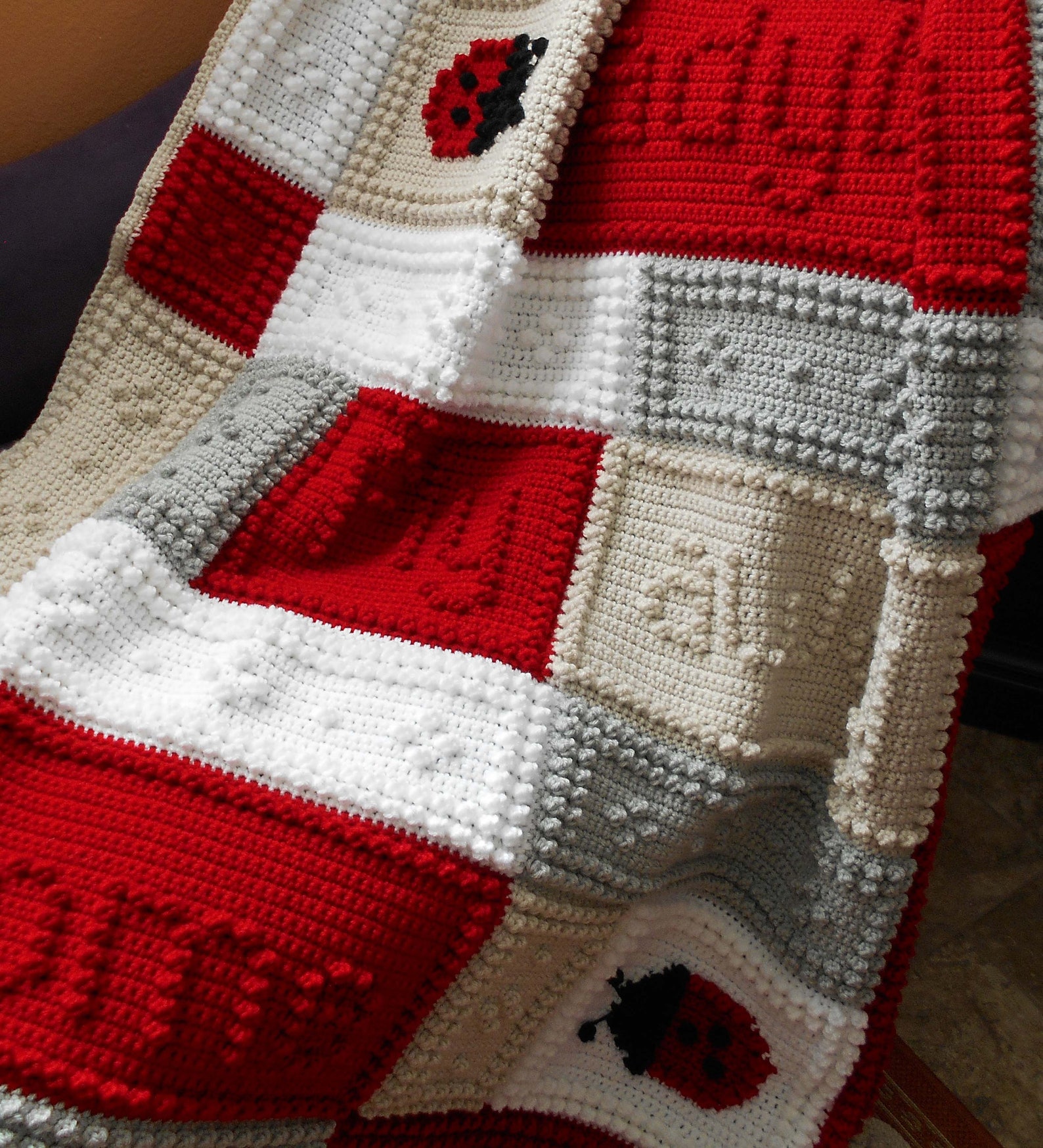 LADYBUG Pattern for Crocheted Blanket - Etsy Canada