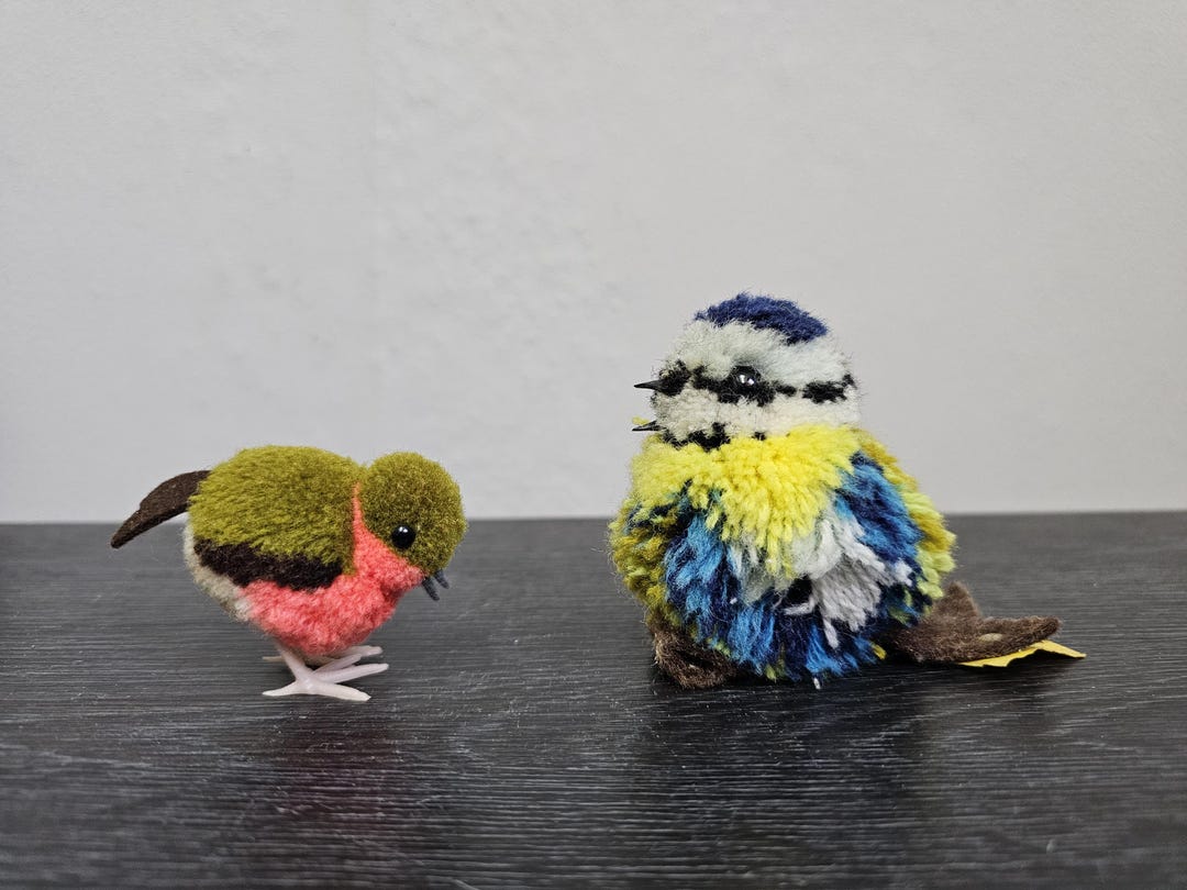 2 Steiff Wool Miniatures Birds Blue Tit With Button Flag No. 7084,10 ...