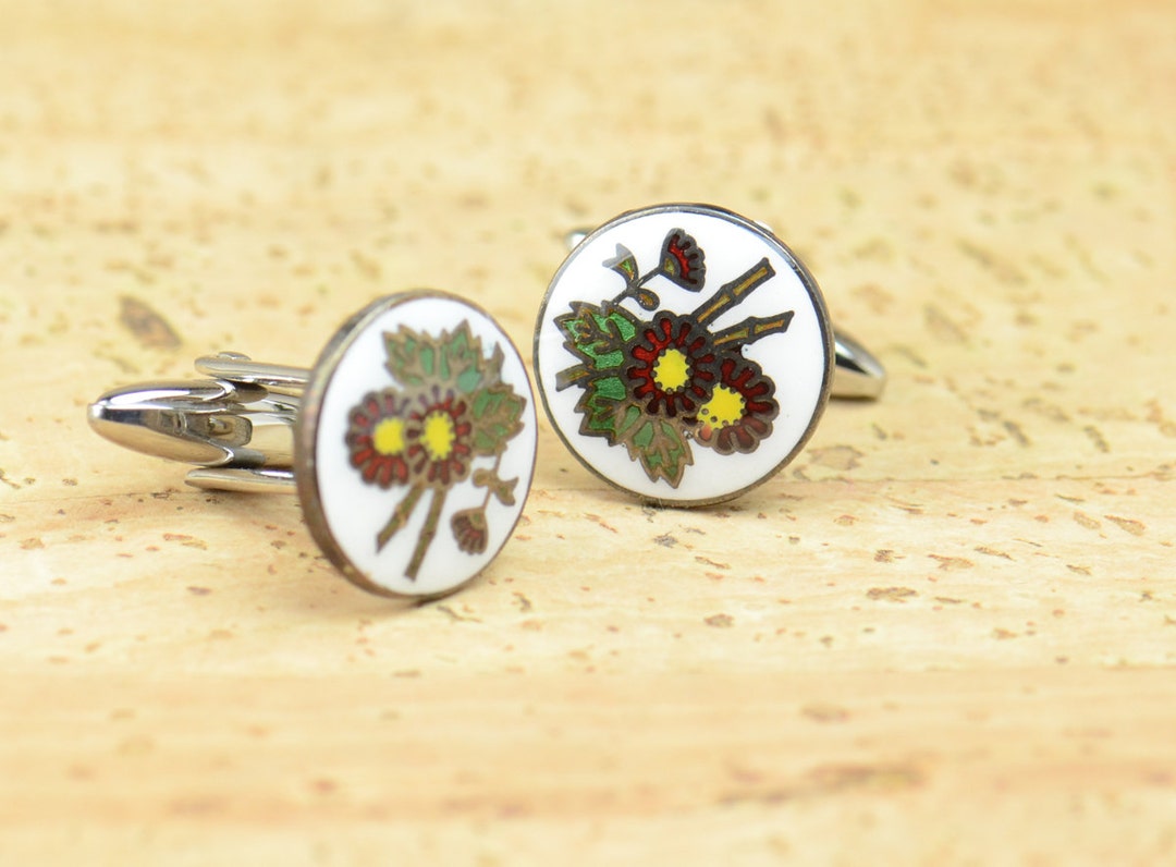 Antique Enamel Piece Classic Cufflinks: Elegant Enamelled Finish ...