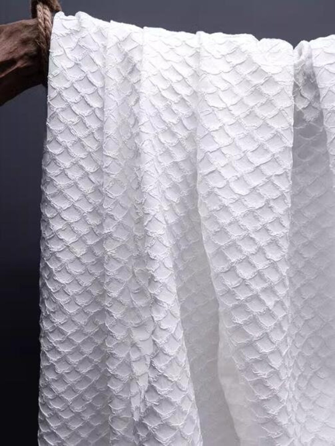 High Quality Black/white Color 3D Fish Scale Style Jacquard Fabric ...