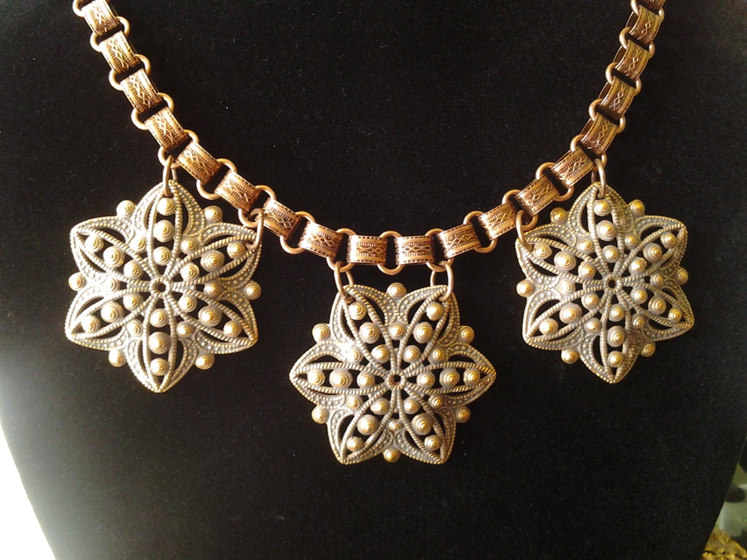 Book Chain-art Nouveau Book Chain Style-decorative Embossed | Etsy