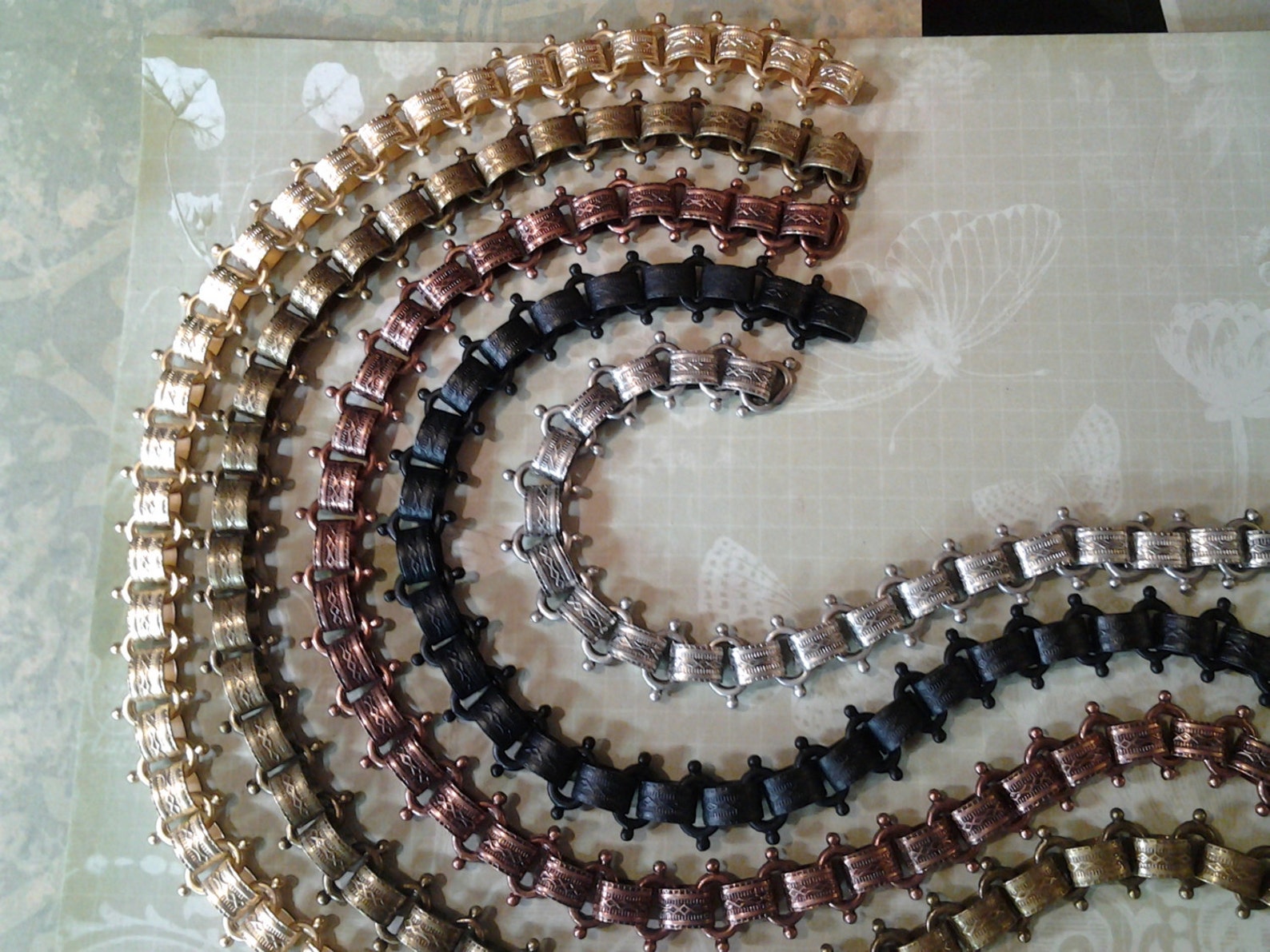 Book Chain-victorian Style Embossed Floral Design Book Chain - Etsy