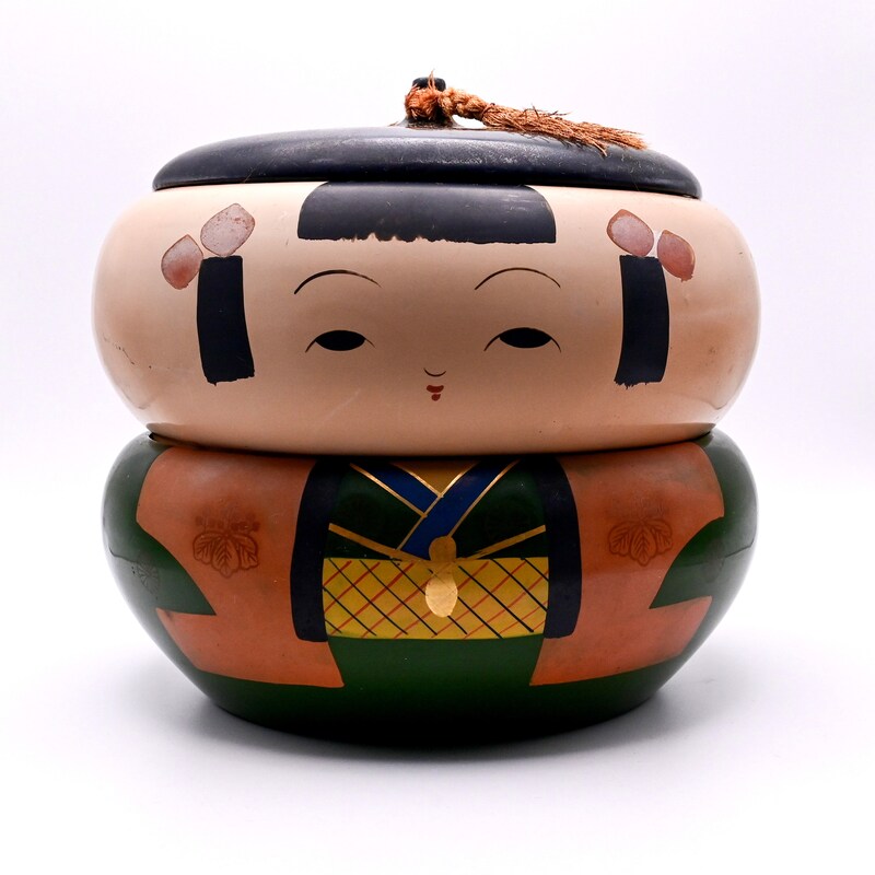 Japanese Kokeshi Box - Etsy