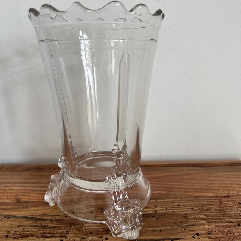 Scalloped Edge Vase - Etsy