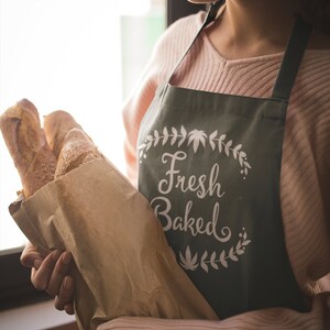 Marijuana Chef, Apron, Fresh Baked Marijuana Stoner Gift Chef Weed ...