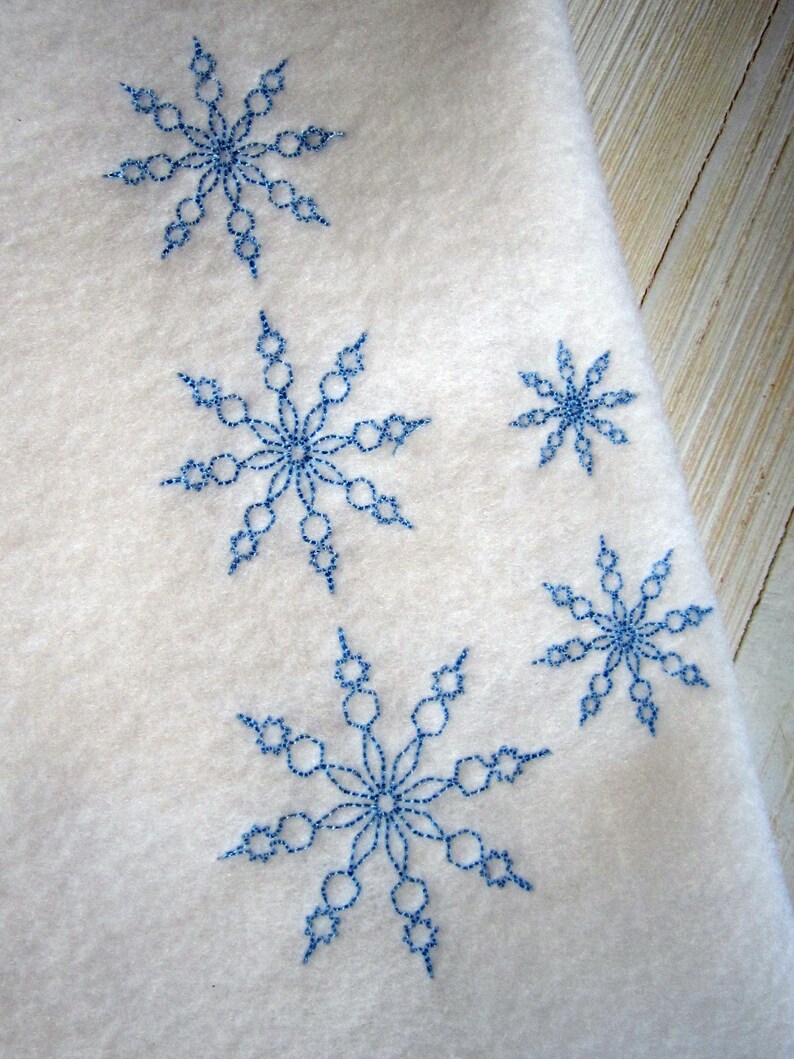 Snowflake Embroidery Design Mini 5 Sizes Silhouette - Etsy