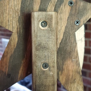 Wooden Crow on Pedestal With Berries and Rusty Star - Etsy