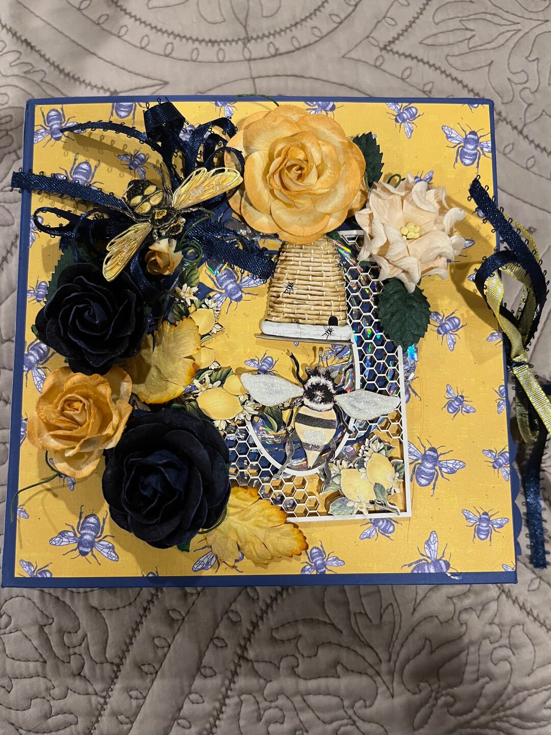 Honey Bee Mini Album, Bee Themed Mini Album, Mini Album, 6x6 Mini Album ...