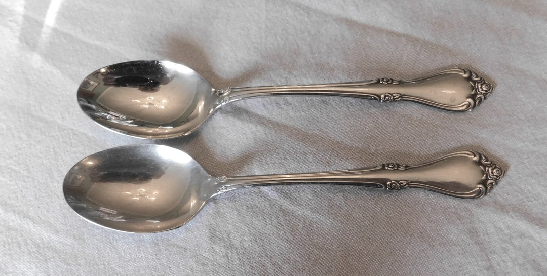 Oneida CELEBRITY Stainless Pair Soup/place Spoons 6 7/8" - Etsy