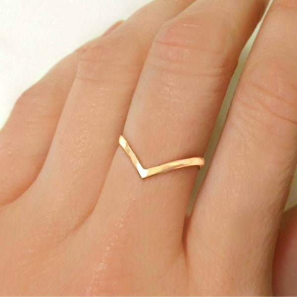 Gold Chevron Wedding Band - Etsy
