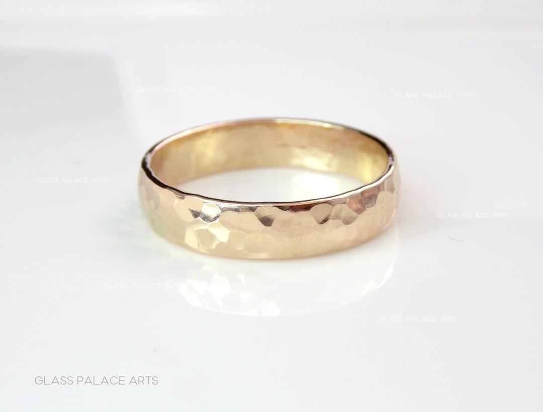 14k Simple Gold Band for Men 4mm: Hammered Plain Wedding Ring Gold Fill ...