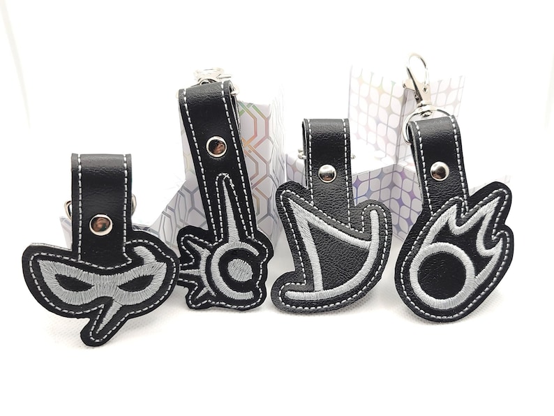 FFXIV Embroidered Job Icon Logo Soul Stone Keychain Fob Reaper - Etsy