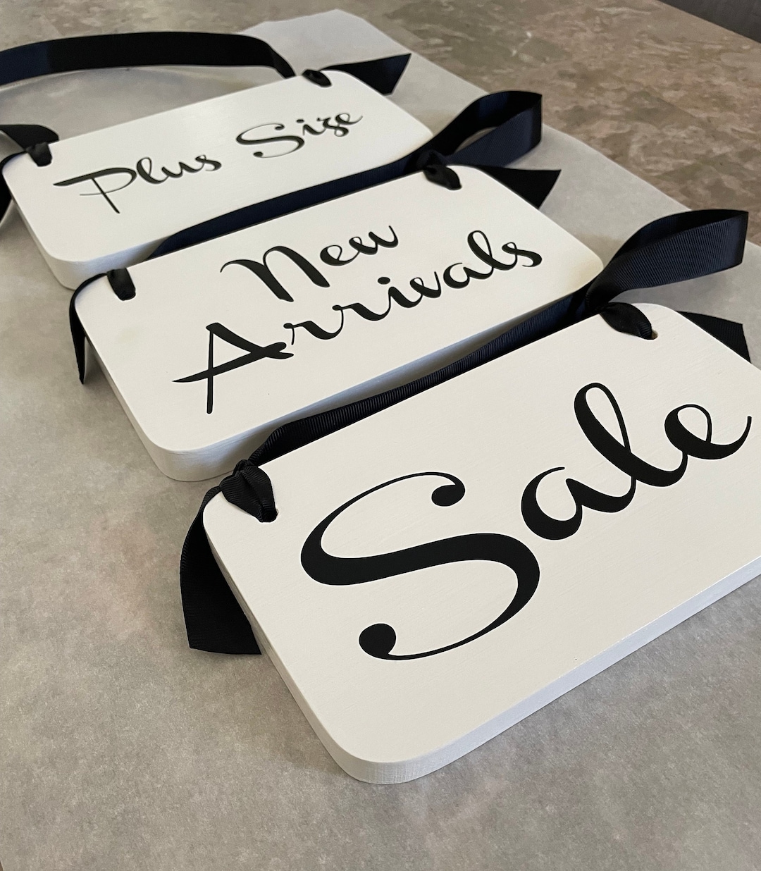 Custom Wood Retail Sign: Boutique Shop Decor, Personalized Colors (8x4 ...
