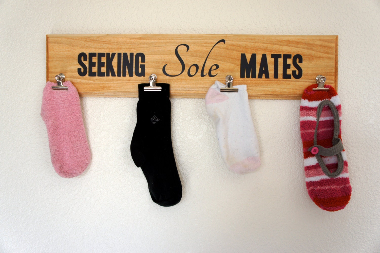 Sock Holder Clip Sign Seeking Sole Mates Laundry Sign - Etsy