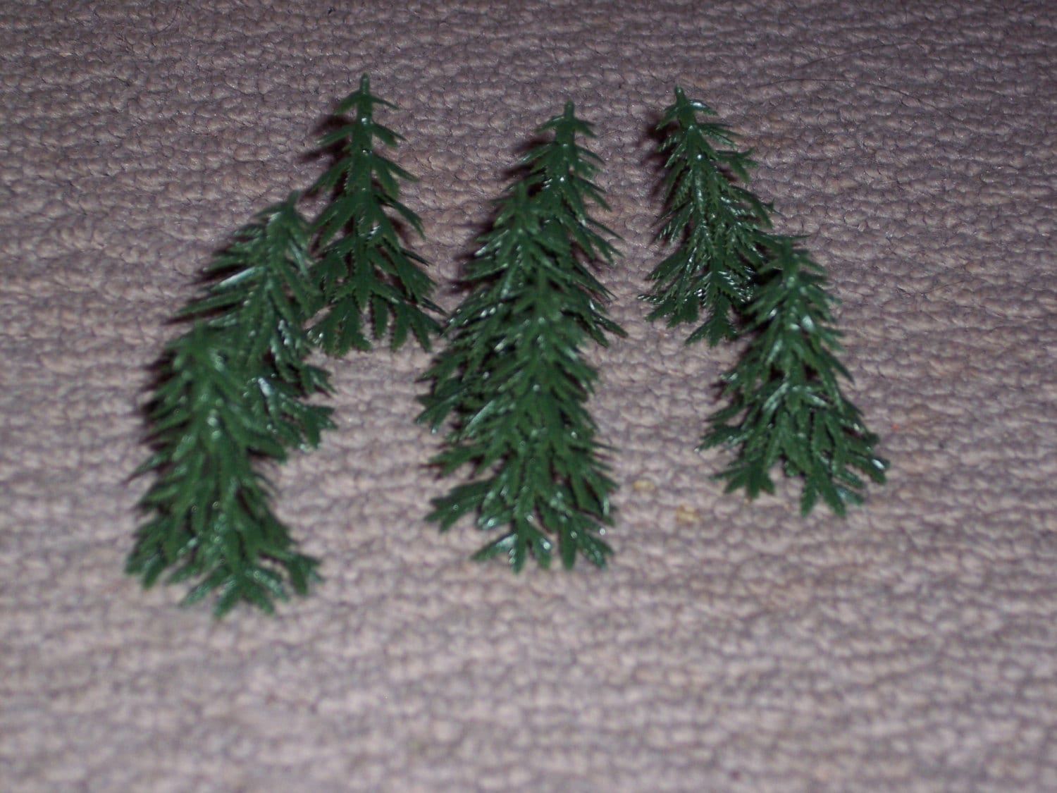 Mini pine treesplastic set of 8Christmas craftingscenery | Etsy