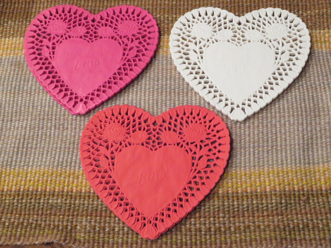 6 Inch Heart Tissue Doilies,40/pkg,white,reds, Valentine,wedding ...