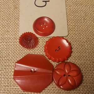 Red Vintage Plastic Button Assortment Including Bakelite - Etsy
