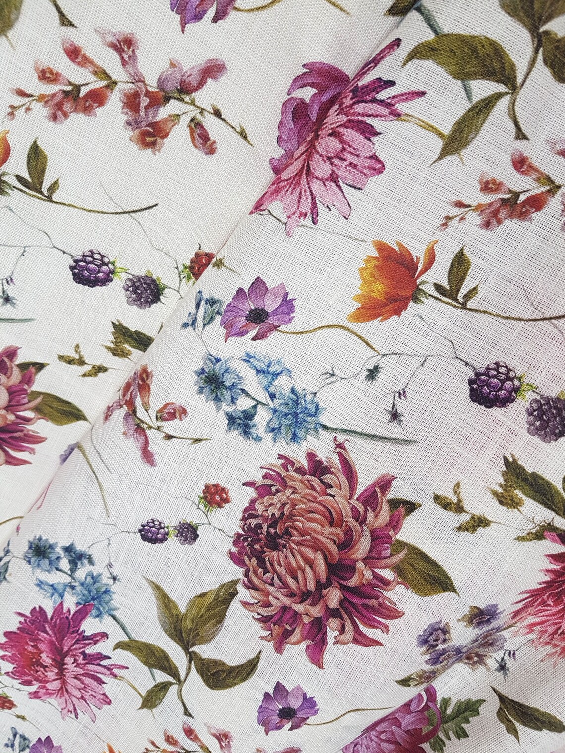 Linen Fabric. Floral Linen . Medium Weight Linen. Baltic Linen - Etsy