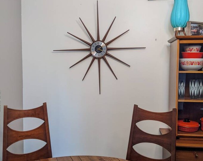 Atomic Star Clock Retro Clock Wood Looking Star Clock Mid Century ...