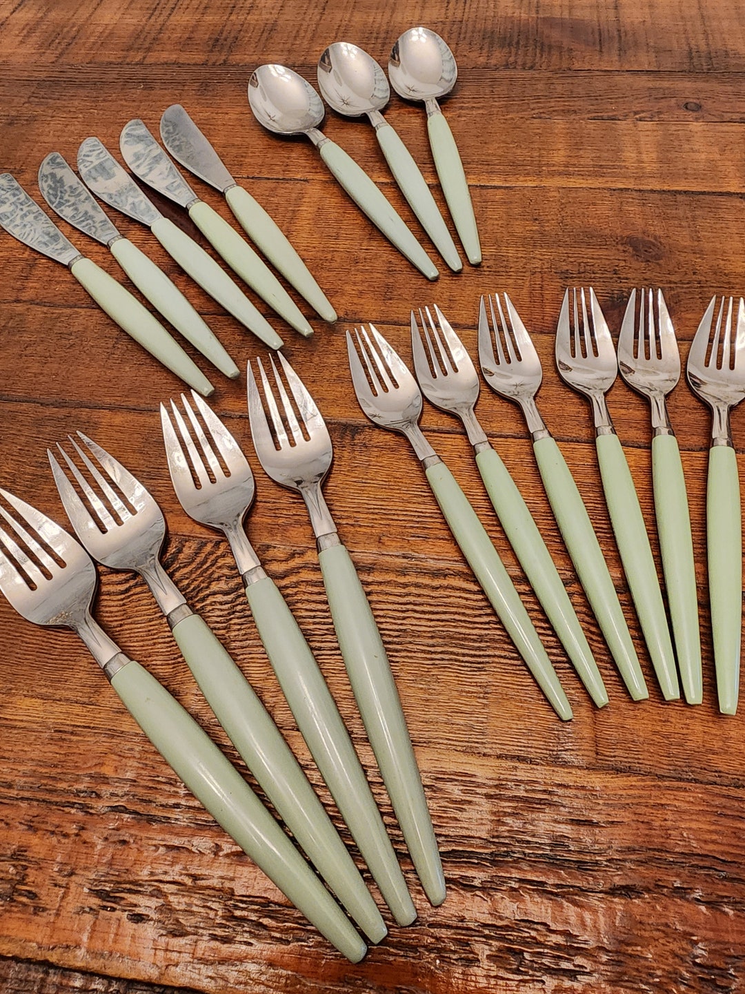 CASTLE Stainless Steel Flatware Jadeite Green Plastic Handles MCM CTQ2 ...