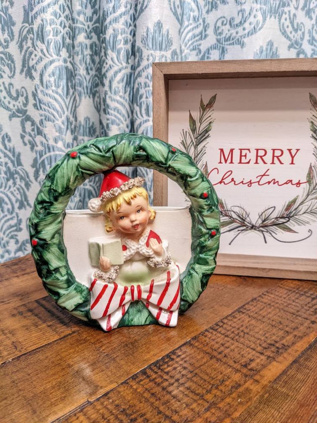 Relpo Christmas Planter Ceramic Christmas Girl in Wreath Christmas ...