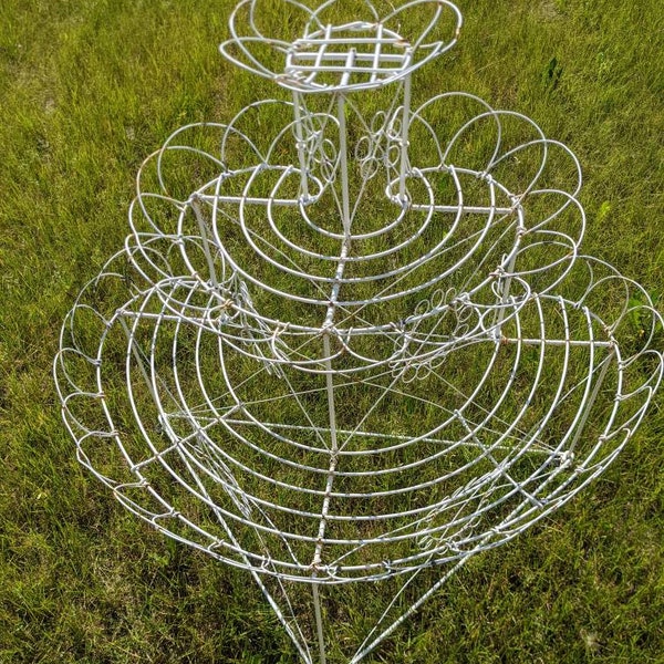 Wire Plant Stand - Etsy