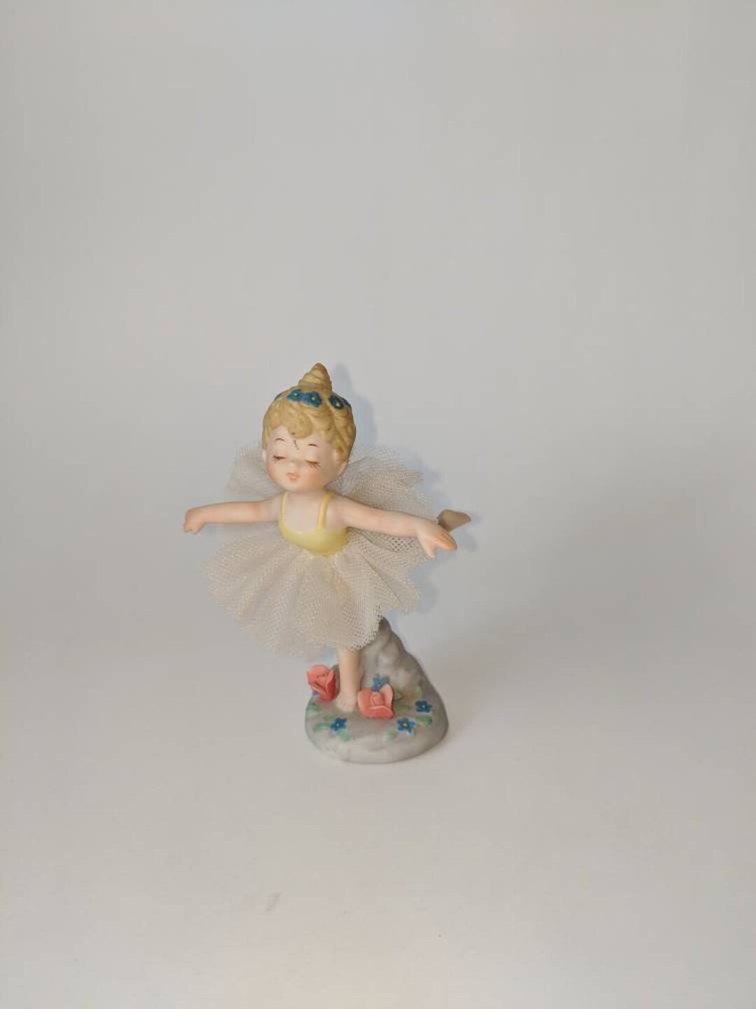 Ballerina With Tutu Dancing Girl Dancing Figure Tiny Dancer Kids ...