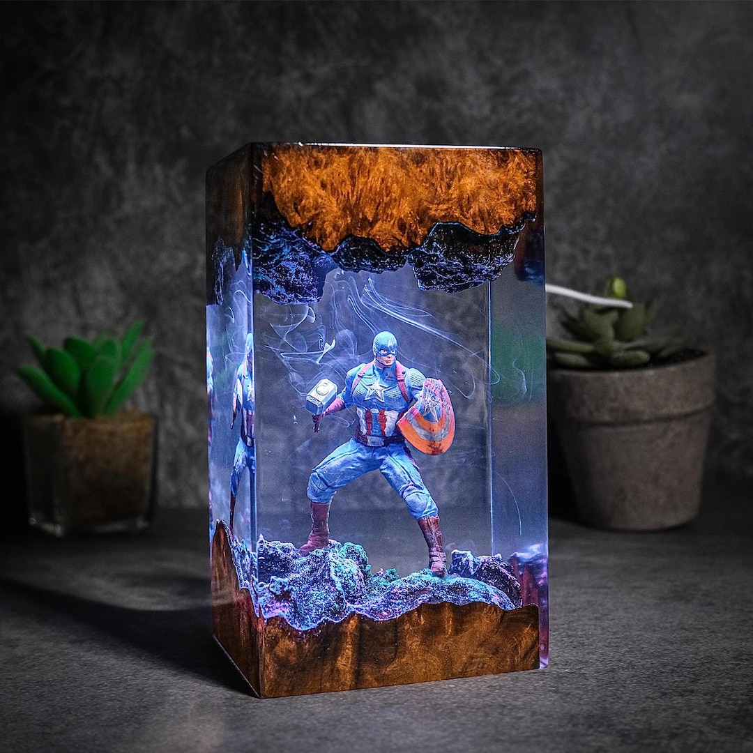 Hero A.merica Resin Lamp, LED Movie Night Light, Premium Handcrafted ...