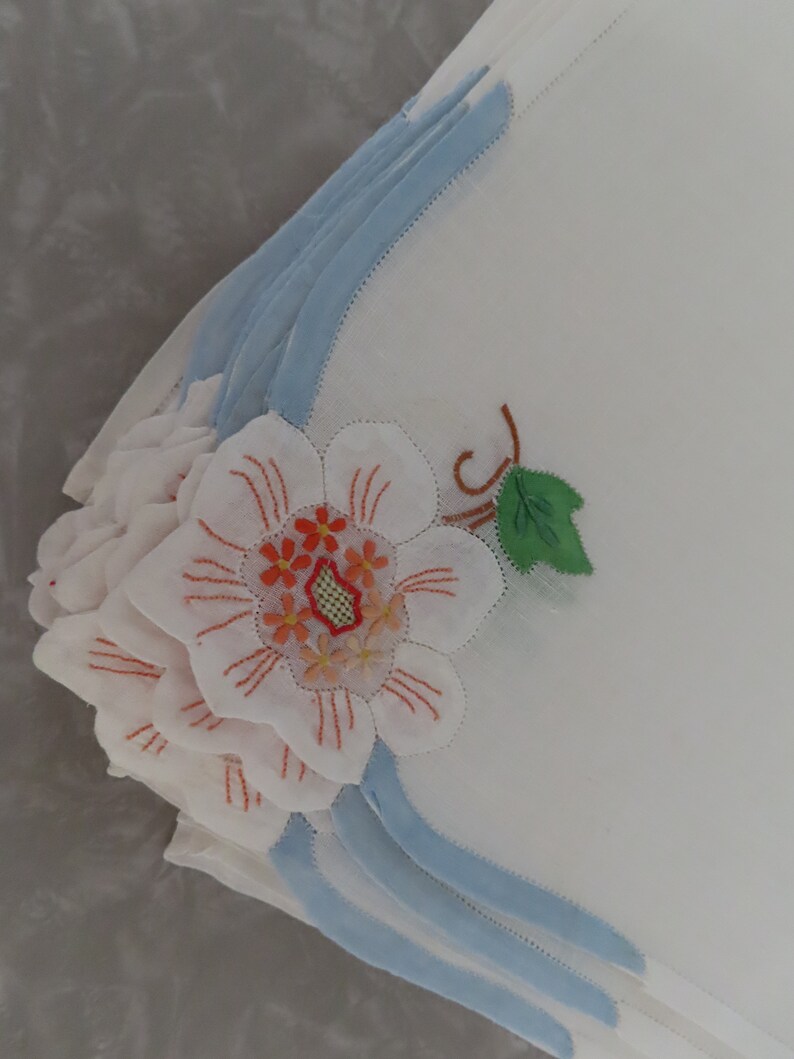 12 Vintage Matching Set Hand Madeira Marghab Embroidered Applique White ...
