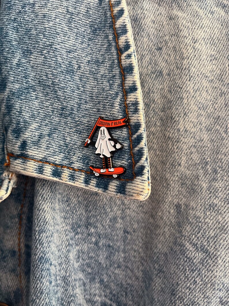 Creepin It Real Skater Ghost Enamel Pin - Funny Goth Skate Culture Pin ...