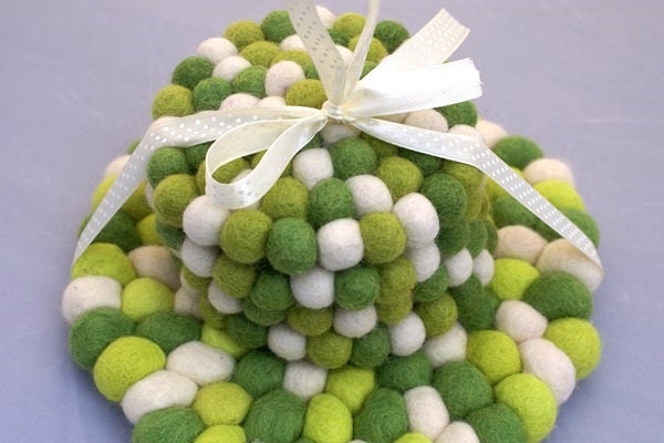 100 Pieces X 1cm FELT BALLS Beads 1cm 10mm (3/8 Inch) - Etsy