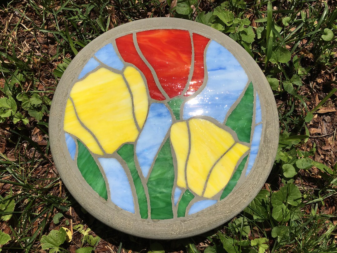 Tiptoe Thru the Tulips Stepping Stone -11 1/2 Inch Round Stepping Stone ...