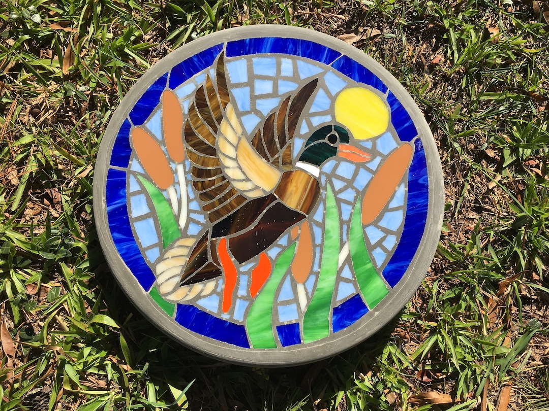 Stepping Stone Mosaic - Happy Escape - Duck Mosaic Stepping Stone -14 ...