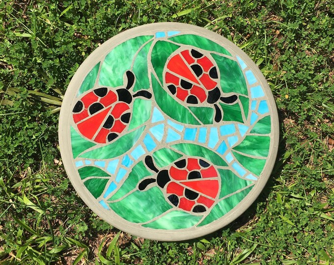 Ladybug Friends - Ladybug Stepping Stone Mosaic - 14 Inch Round Mosaic ...