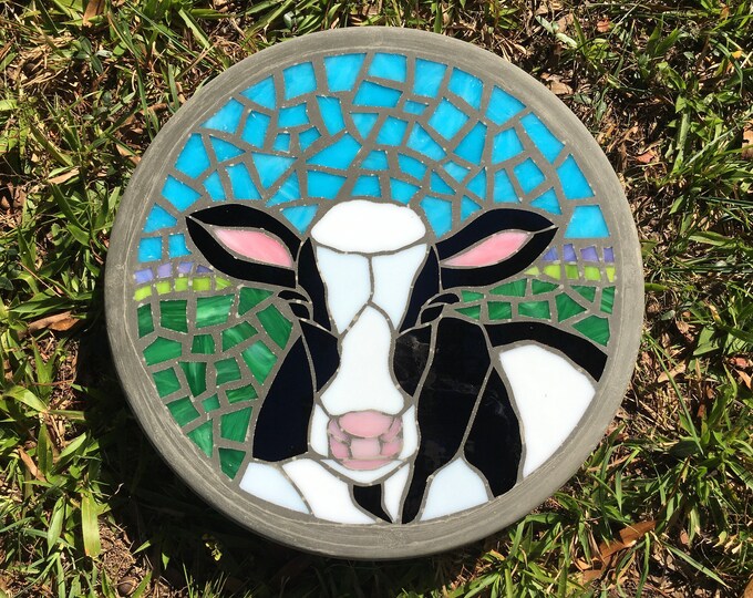 Cow Mosaic Stepping Stone: 14 Inch Round Garden Yard Art - Etsy