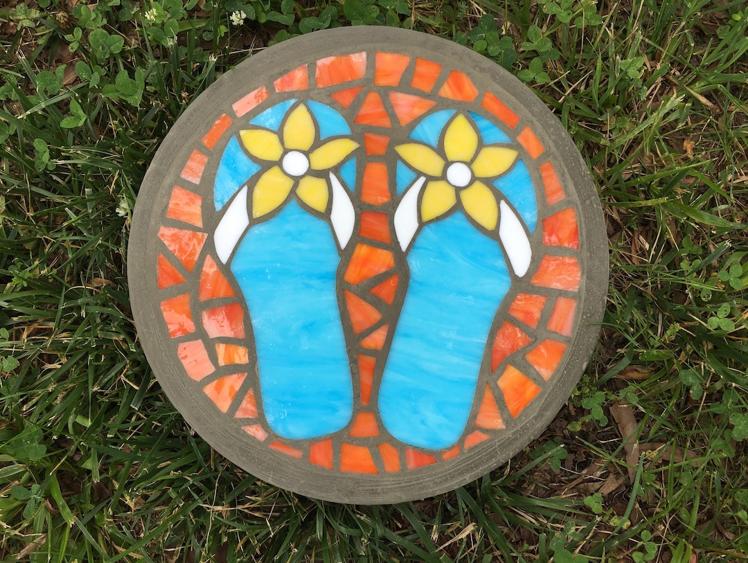 Stepping Stone - Flip Flop Yard Garden Mosaic Decor - 11 1/2 Inch Round ...