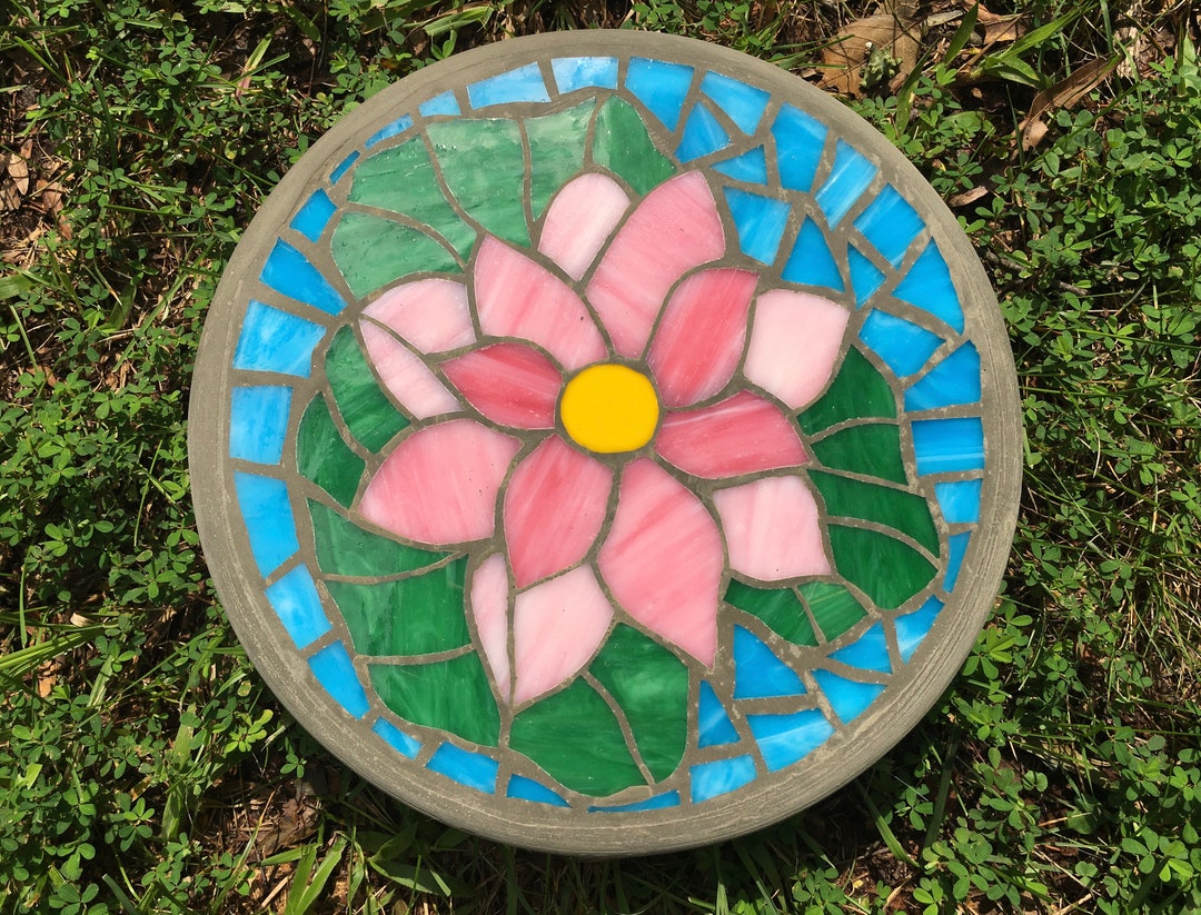 Peaceful Pink Lotus Bloom Stepping Stone, 11 1/2 Inch Round Stepping ...
