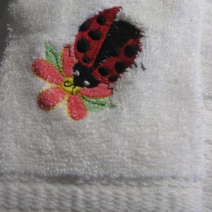 Embroidered Lady Bug Bath Towel Set - Etsy