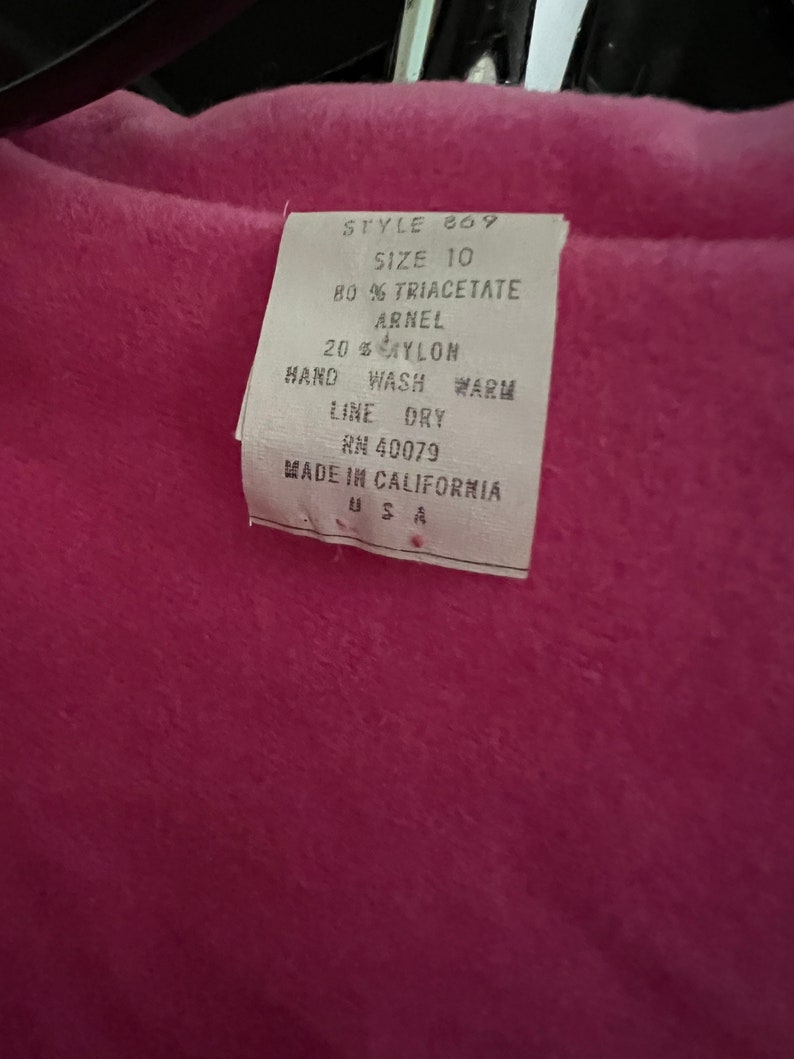 Vintage 1960's Mod Era Pink Velour & Floral Quilted Loungewear Robe ...